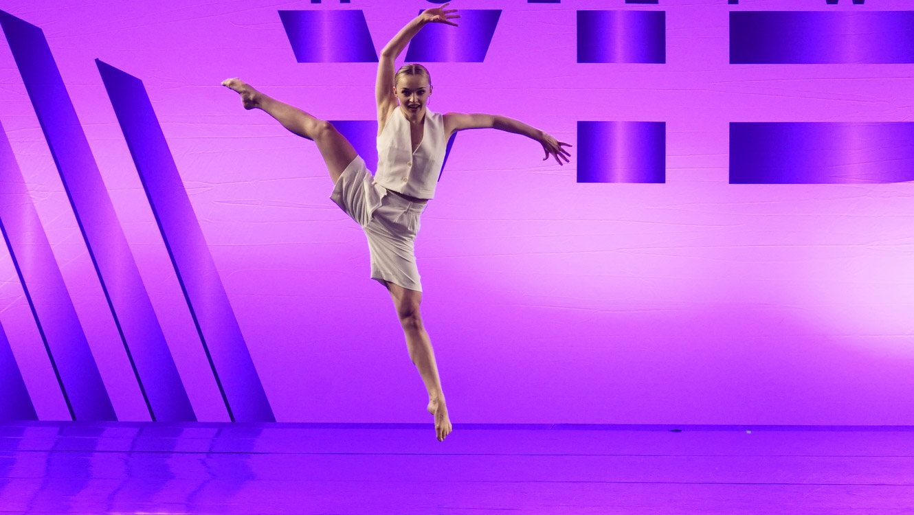 Nationals - Hollywood Vibe